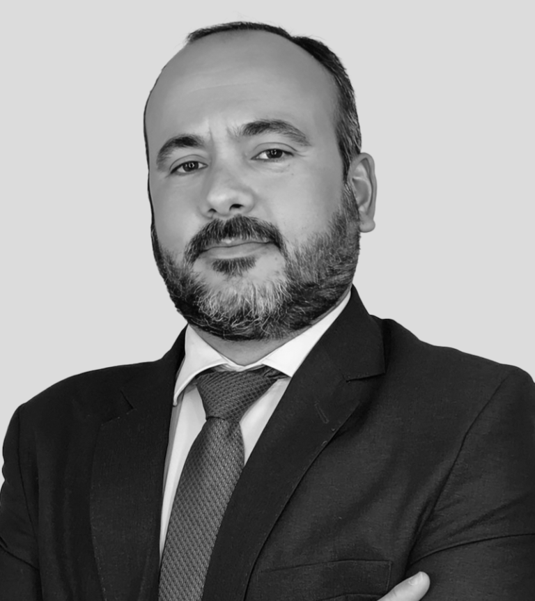 Thiago Campos - PLC Advogados